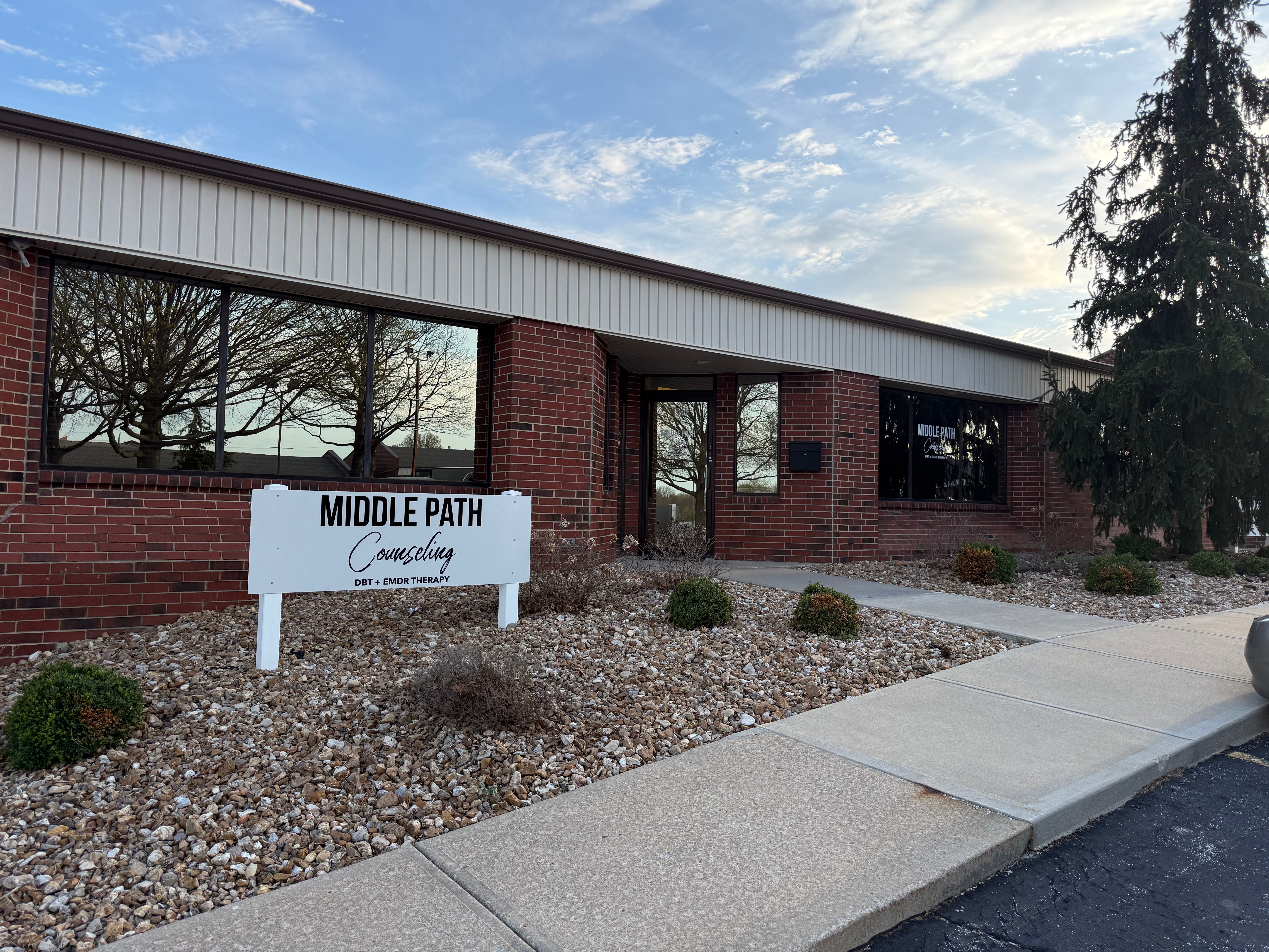 Welcome to Our Updated Blue Springs Office – Middle Path Counseling MO